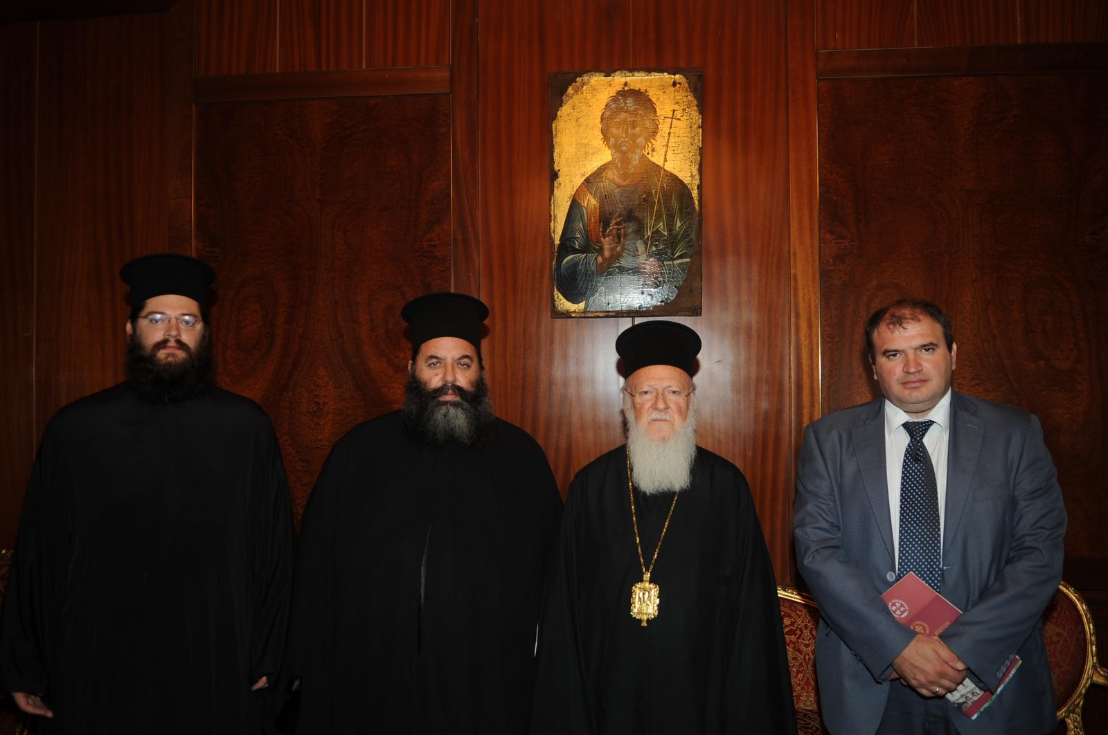 ΦΩΣ ΦΑΝΑΡΙΟΥ: Ο ΜΗΤΡΟΠΟΛΙΤΗΣ ΛΑΓΚΑΔΑ ΙΩΑΝΝΗΣ ΣΤΟ ΦΑΝΑΡΙ