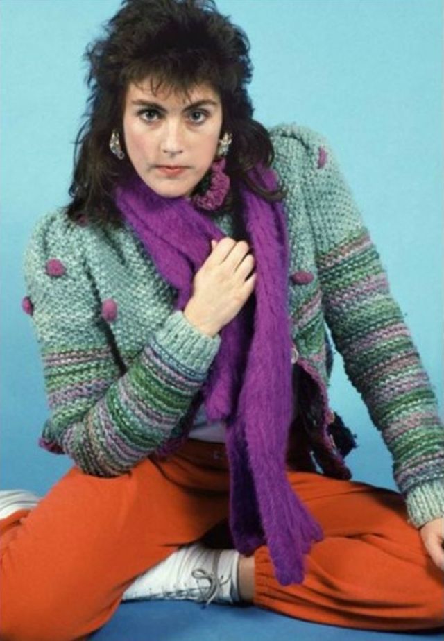 25 Fabulous Photos of Laura Branigan in the 1970s and ’80s ~ Vintage ...