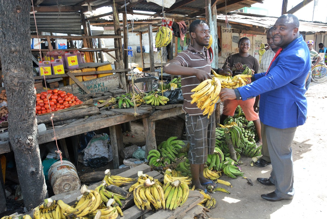 MANISPAA YA UBUNGO KUBORESHA SOKO LA SHEKILANGO - MICHUZI BLOG
