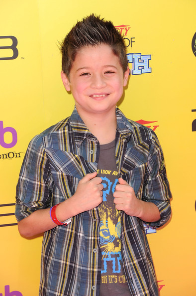 Super Hollywood: Cute Actor Davis Cleveland Images 2012