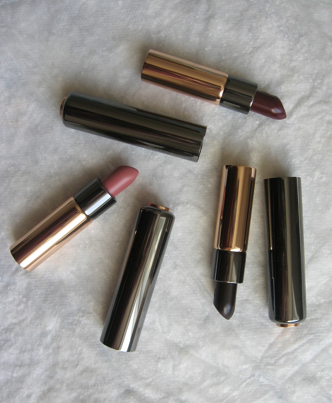 The Beauty Freelancer: Review: Kiko Gossamer Emotion Creamy Lipstick ...