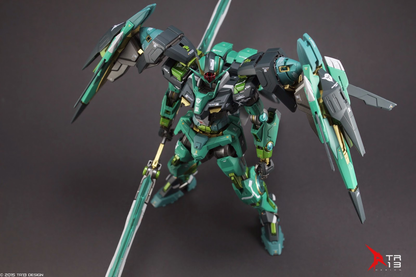 Custom Build: MG 00 Raiser "GN Overdrive"