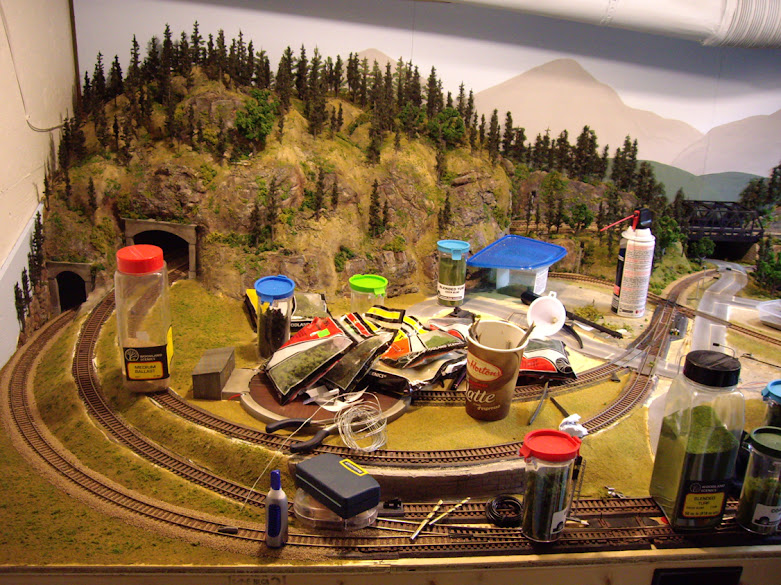 Layout Scenery Part IV - Bringing It Together - TY'S MODEL RAILROAD