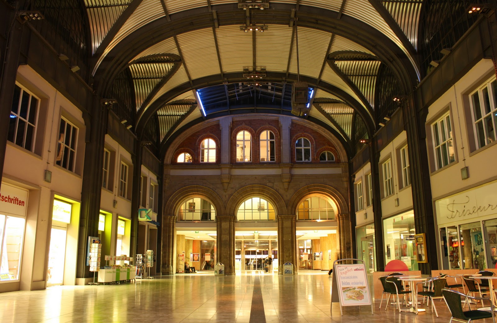 transpress nz: Kassel Main Station - a combination of architecture a ...