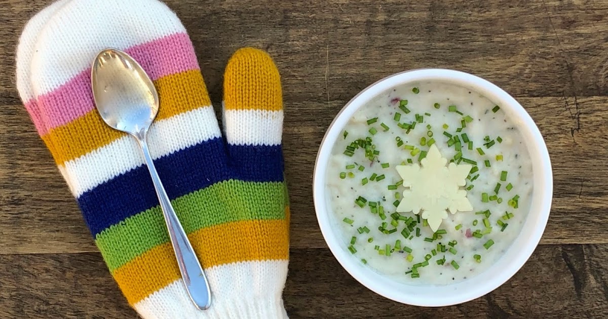 Jac o' lyn Murphy: Snowflake topped Potato Soup