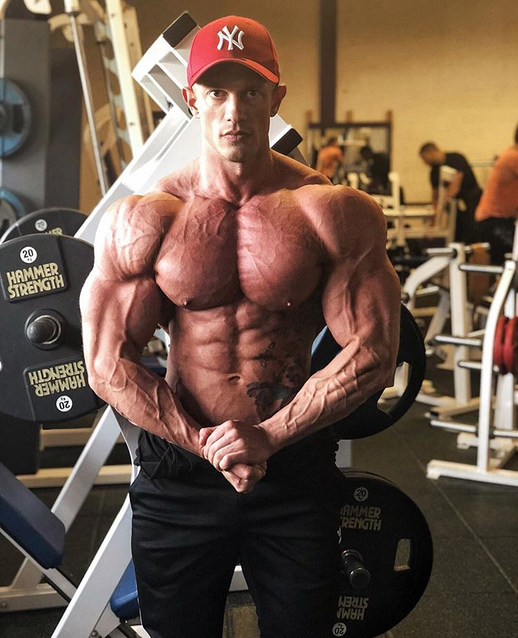 Muscle, Muscle, Muscle: Charlie London 4