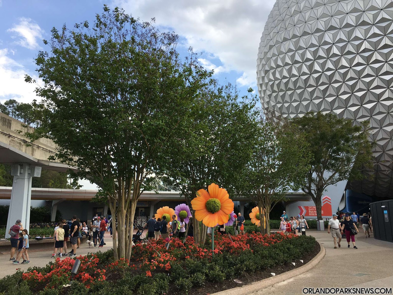 EPCOT Update: International Flower & Garden Festival Begins (PART 1 ...