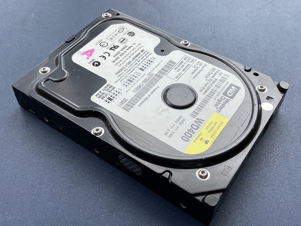 BugWorkShop - 甲蟲工作室: Western Digital（西數）Caviar WD400 40GB 硬碟機（Hard Disk ...
