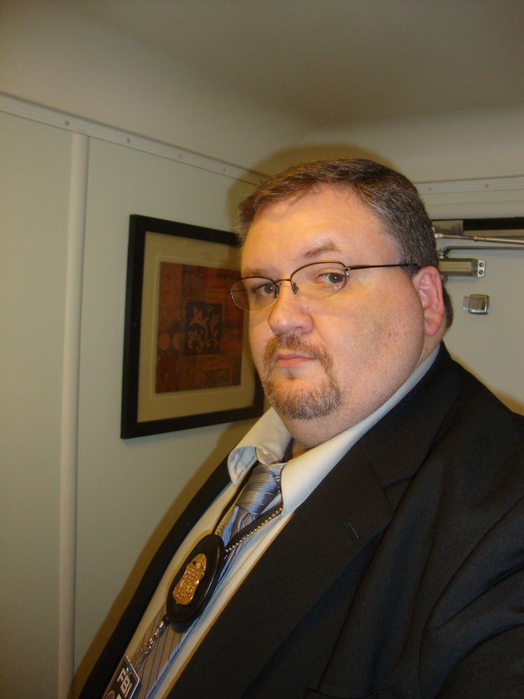 www.bobbynash.com: MEET FBI AGENT ROBERT EDWARDS