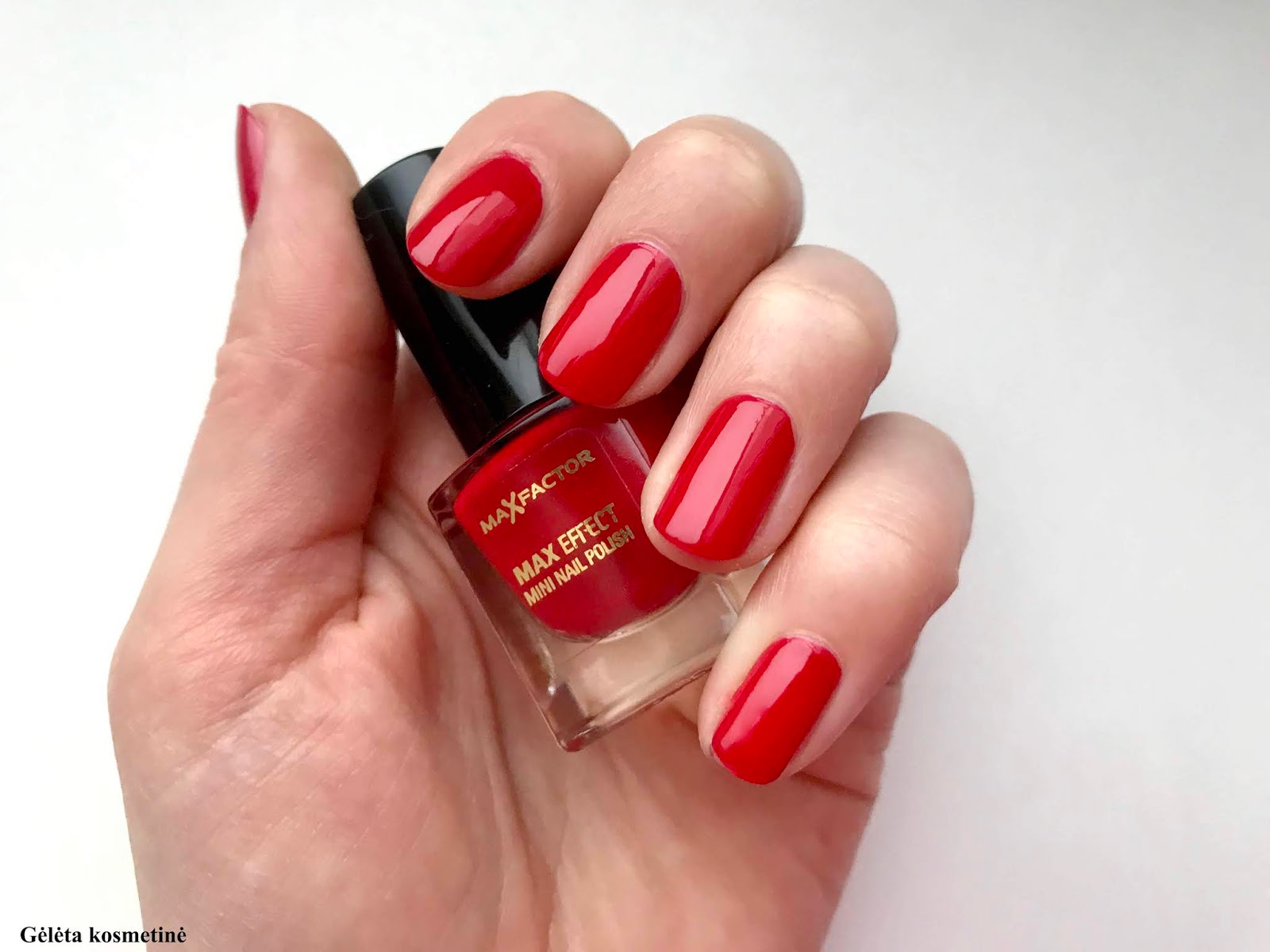 MAX FACTOR Max Effect nagų lakas "39 Ruby Tuesday"