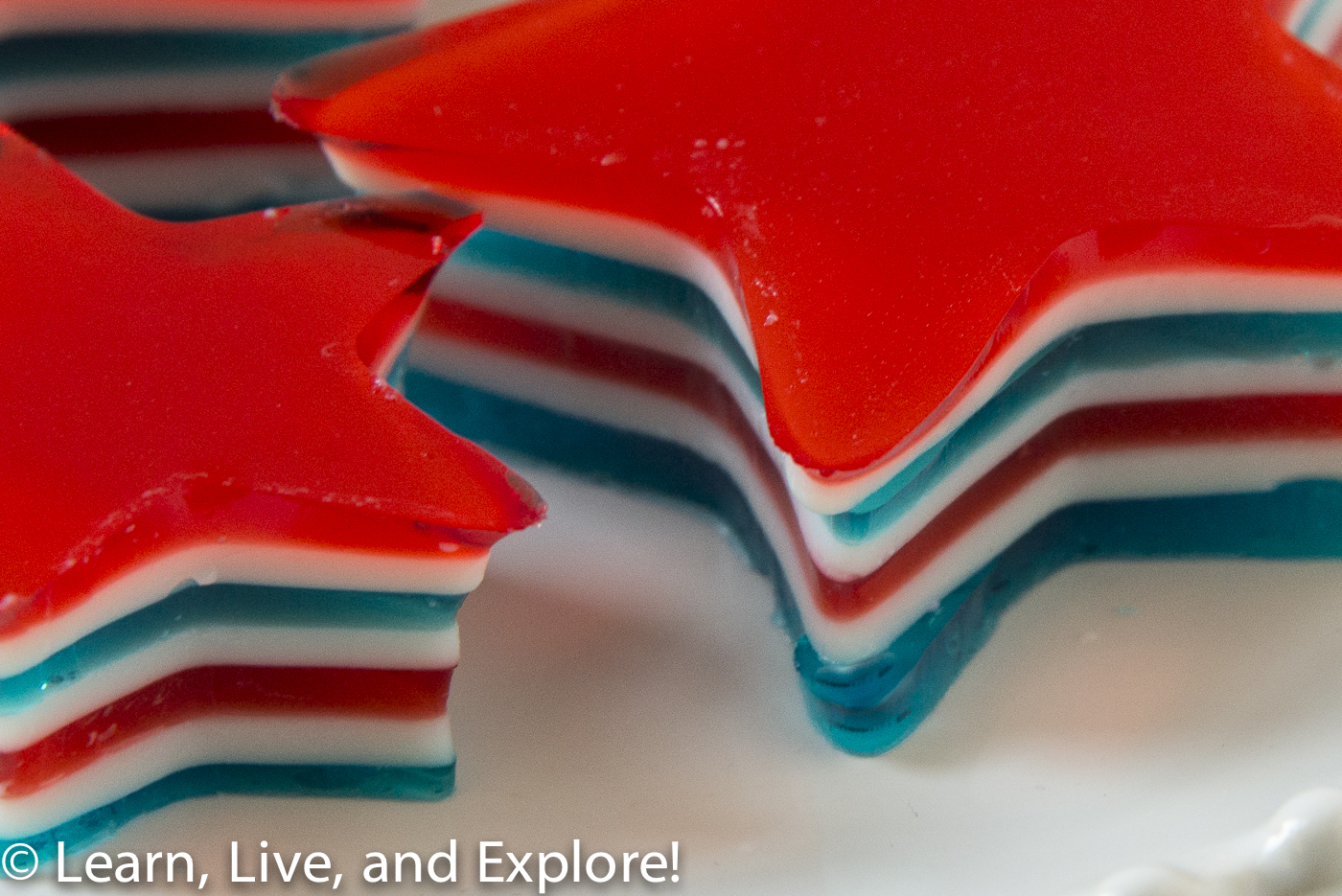 4th of July Jello Stars ~ Learn, Live, and Explore!
