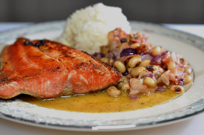 Things wot I Made Then Ate: Wild Pacific salmon, black-eye peas, white rice
