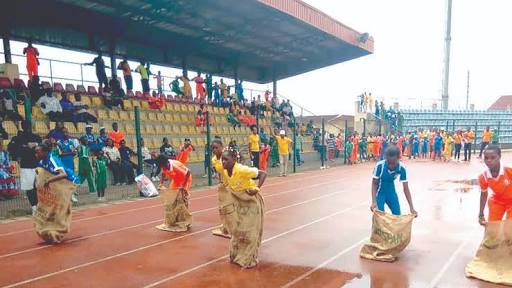 15 Funny Games to Add Colour to Your School Inter-House Sports ...