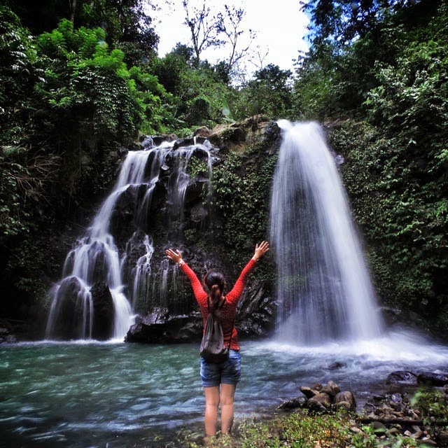 7 Air Terjun Tercantik dan Terpopuler di Lombok