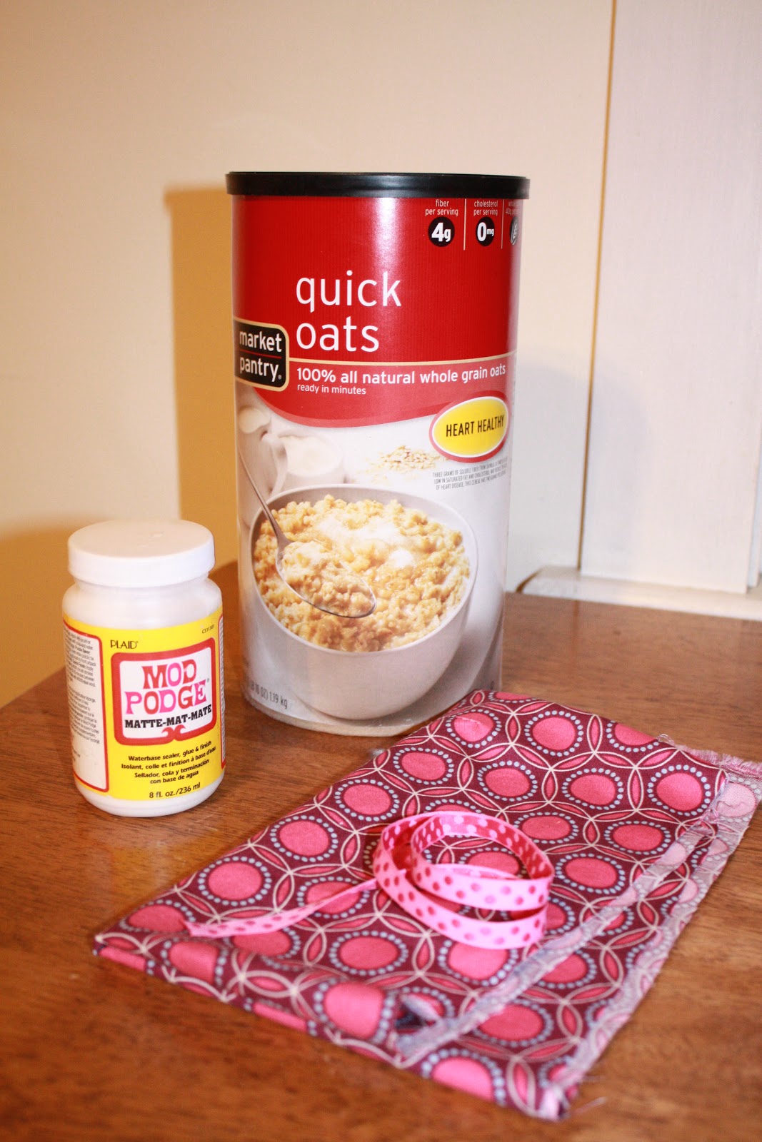 Boston Baby Mama: Get Crafty: Oatmeal Container Headband Holder
