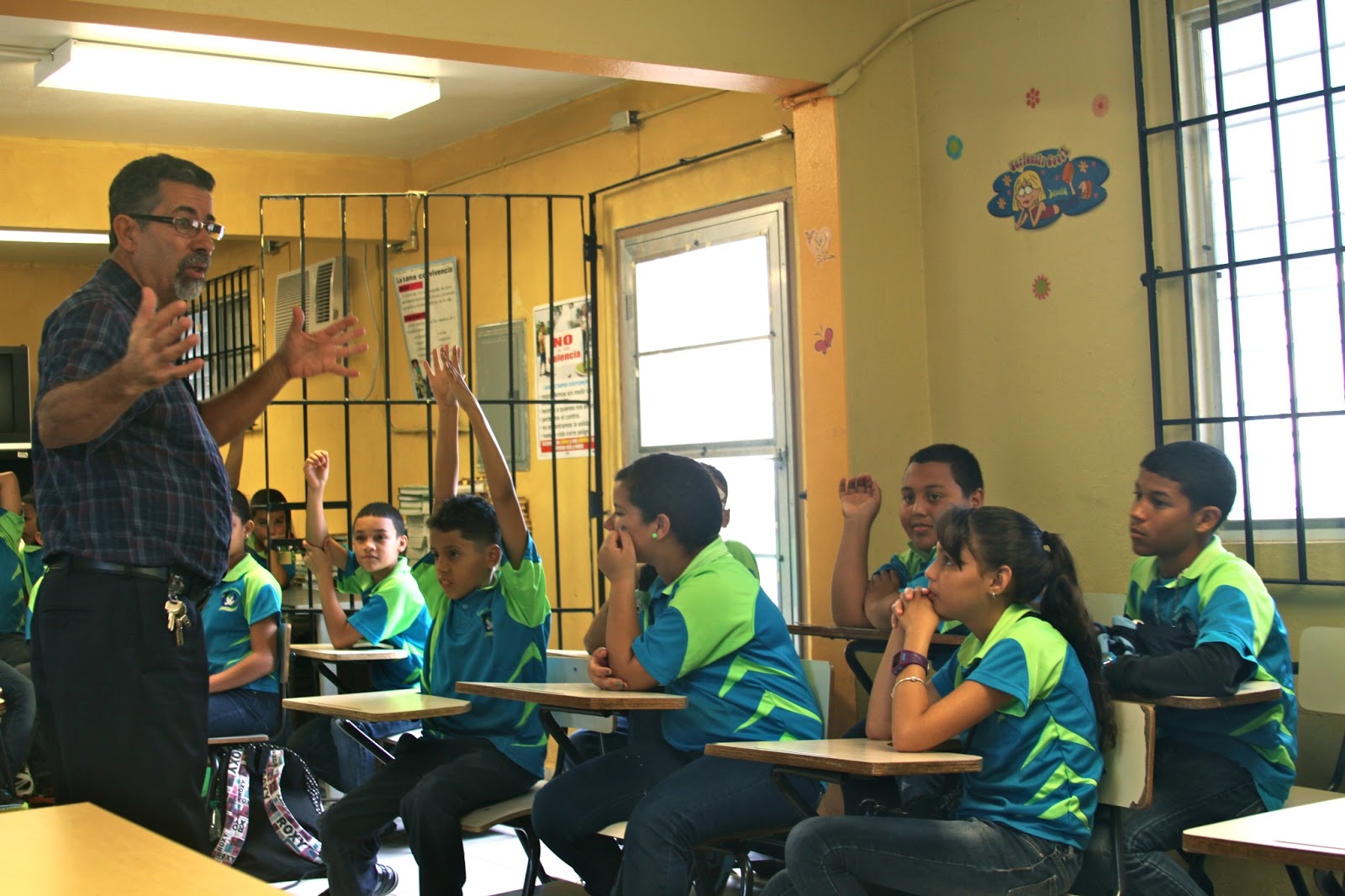 Cuarta Visita a la Escuela Elemental La Fermina de Las Piedras, P.R.