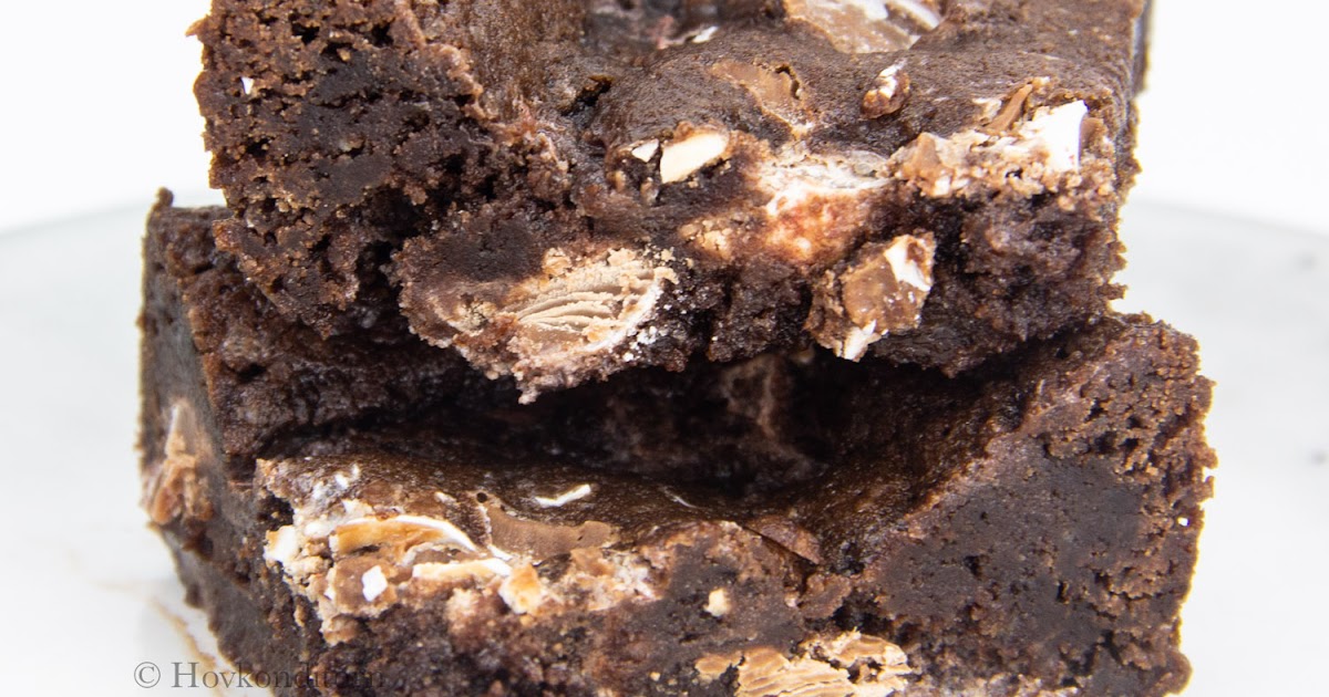 Sticky Chocolate Cake