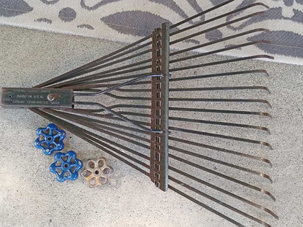 Upcycled Yard Tools Wreath - Little Vintage Cottage