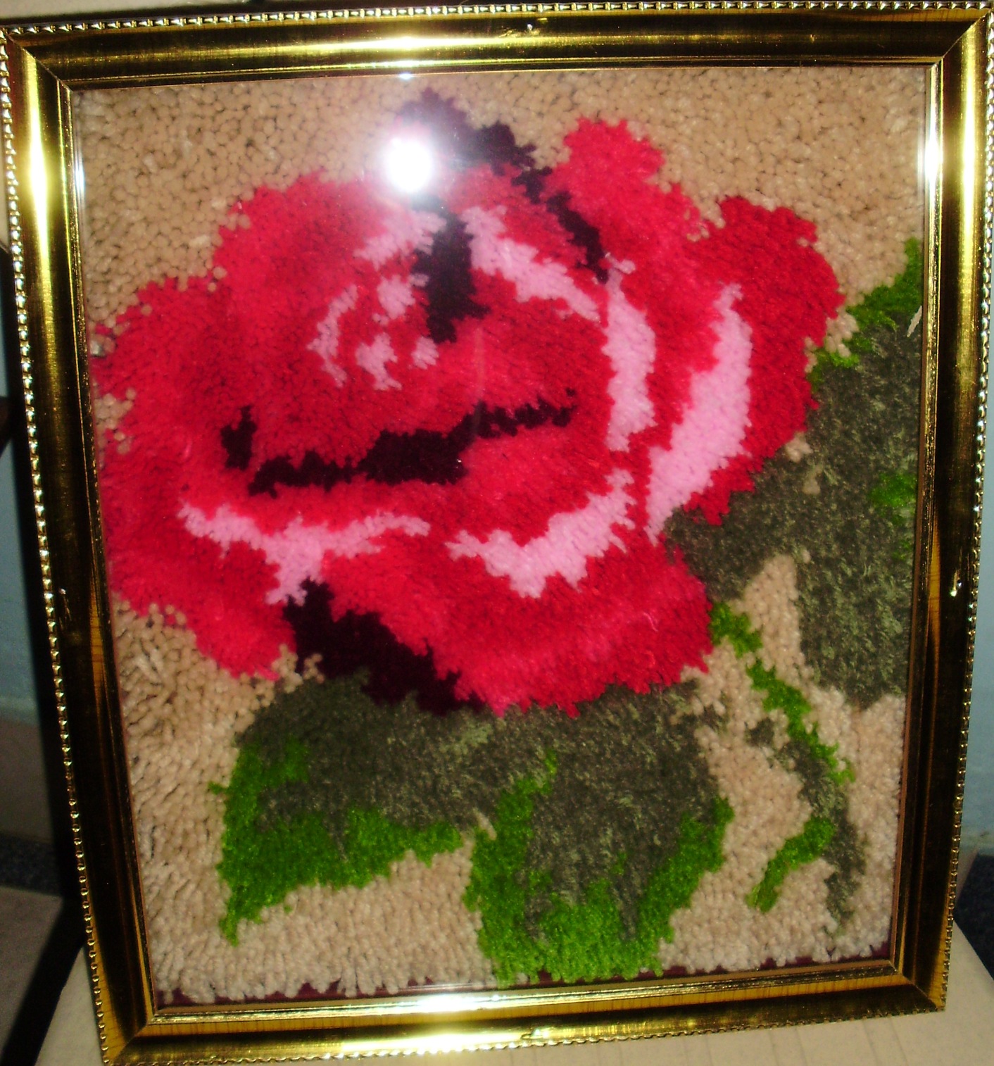 Savs Handmade corner: Latch hook flower