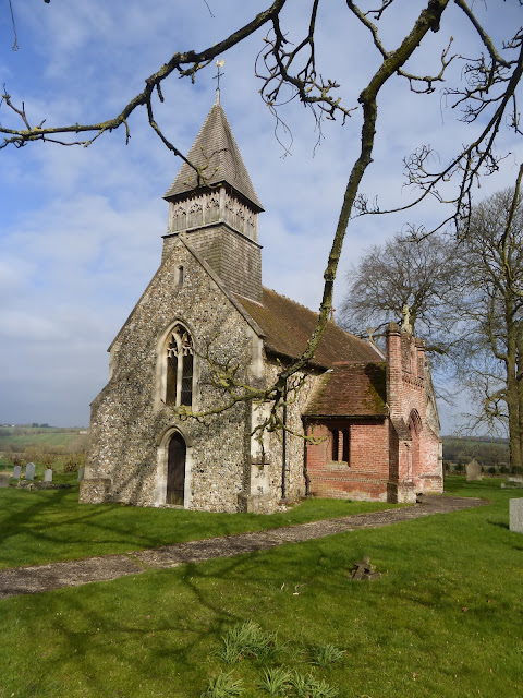 Icknield Indagations: A knight on the tiles: Meesden church, Herts