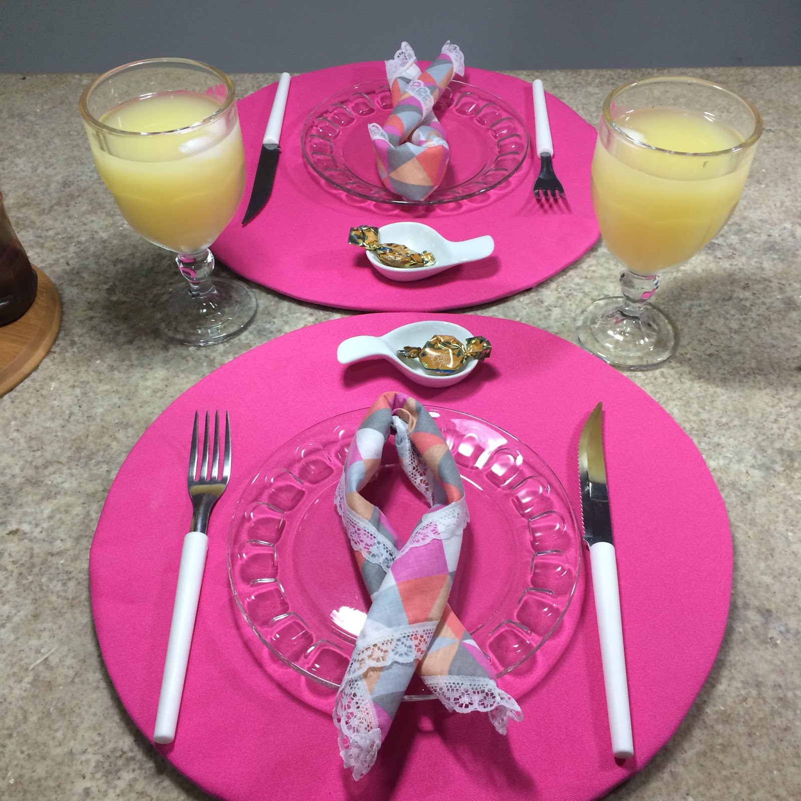 By Paloma Soaresㅤㅤㅤㅤㅤㅤㅤㅤ: Mesa Posta Outubro Rosa!