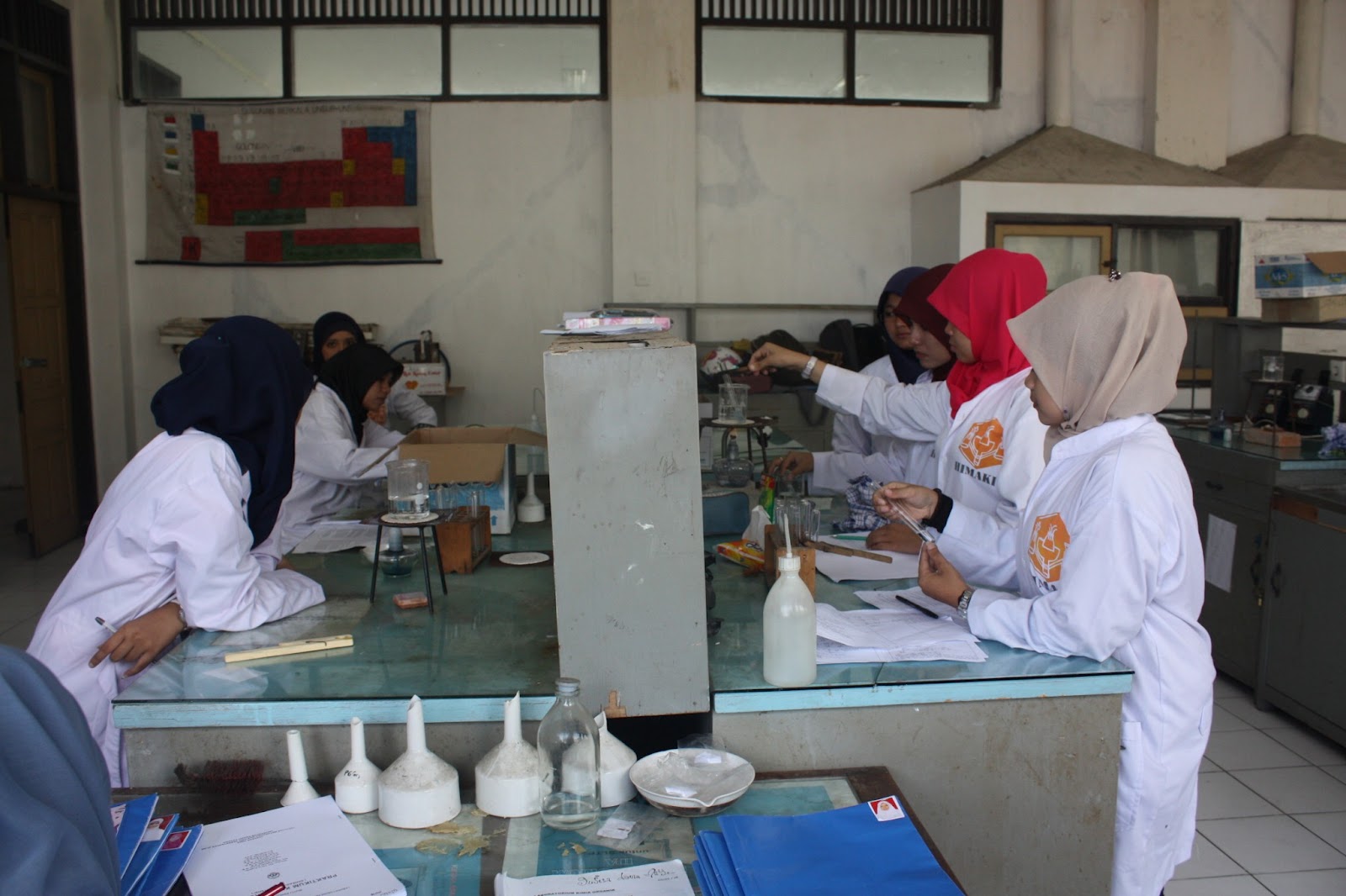 Tumbuhan Obat dan Sains: Analisa Bahan Makanan (Gizi)