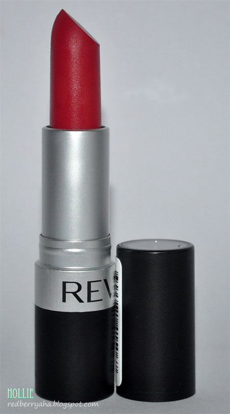 Random Beauty by Hollie: Revlon Matte Lipstick in Really Red Swatch