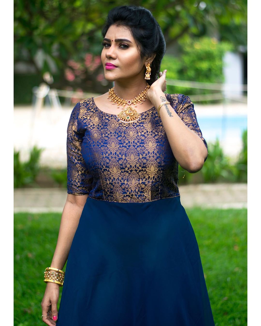 Nivisha Hot Navel Photos Collection Instagram, Serial Stills