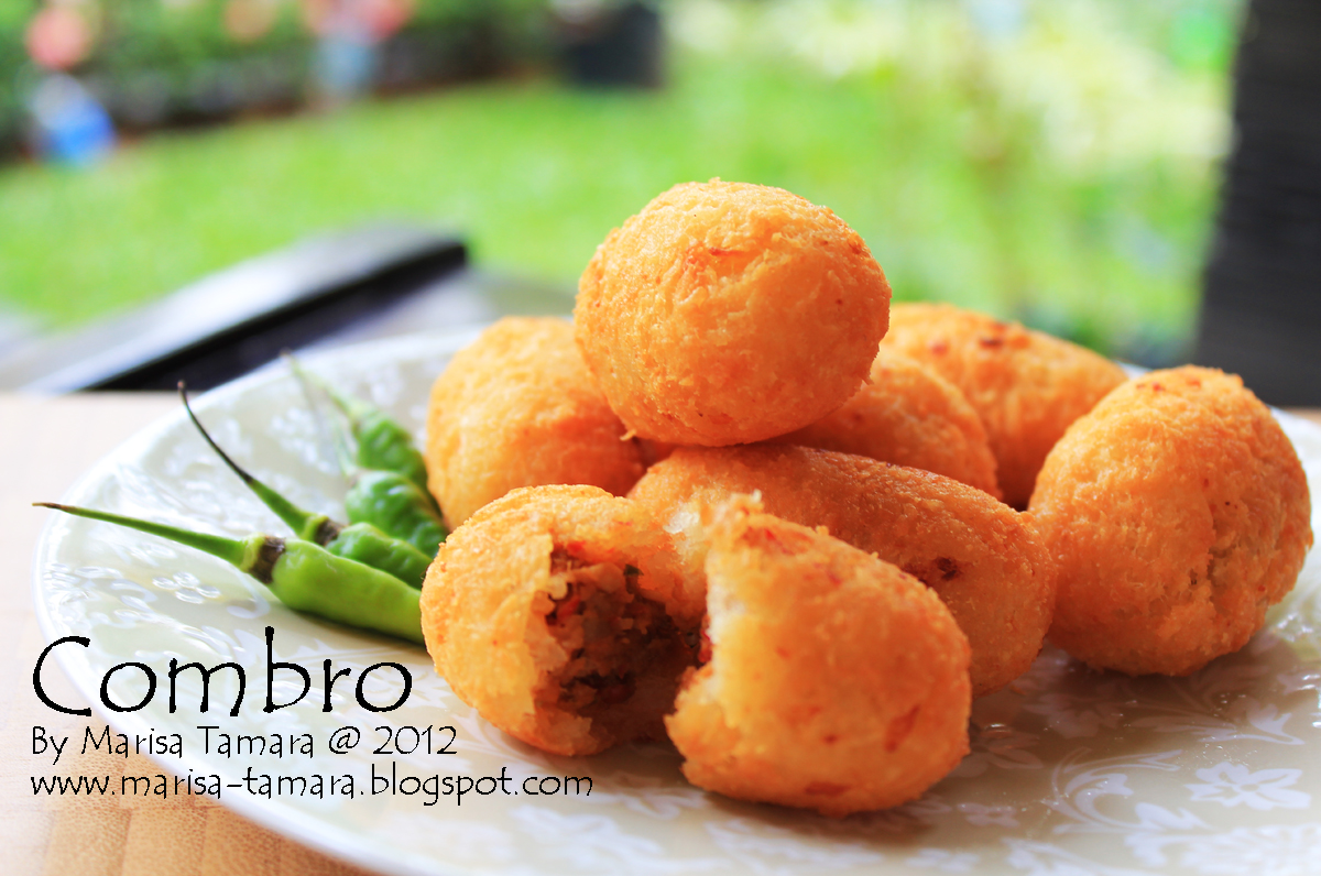 Welcome To Marisa's Kitchen: Combro