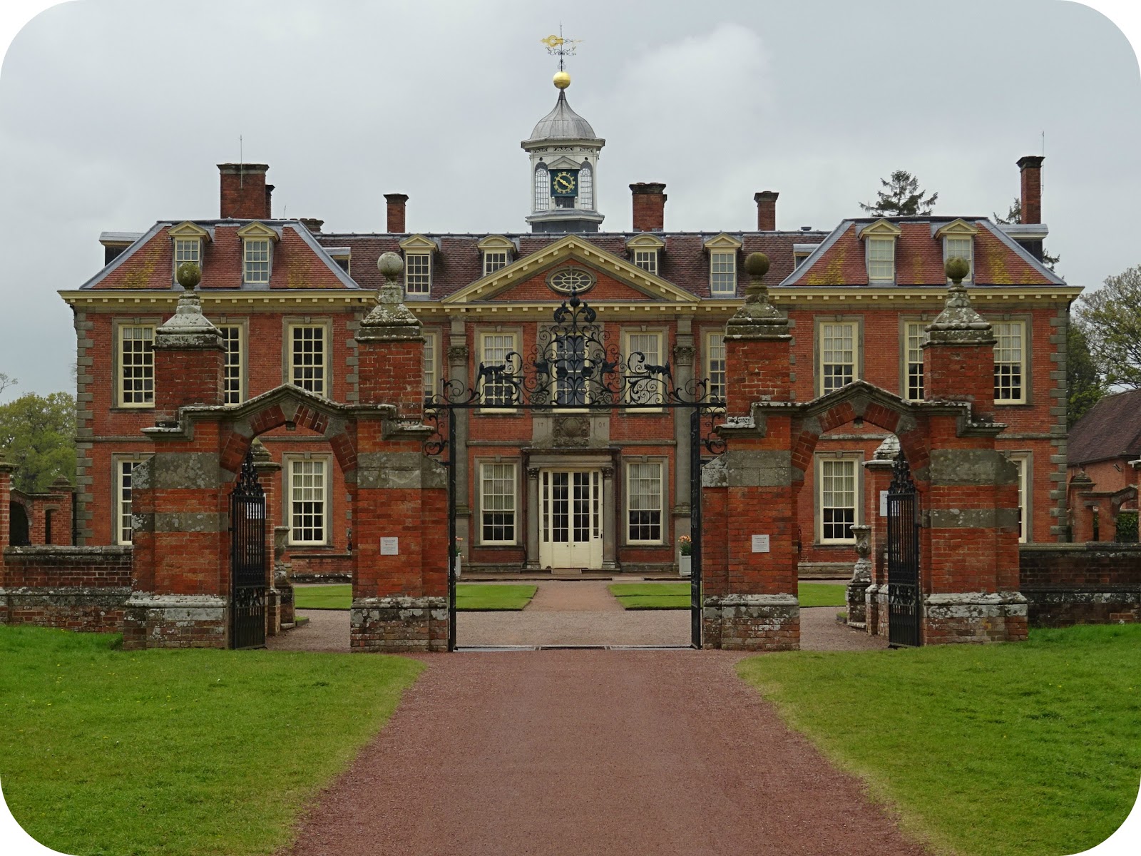 Vintage Vixen: Scandalous Behaviour - The History Of Hanbury Hall