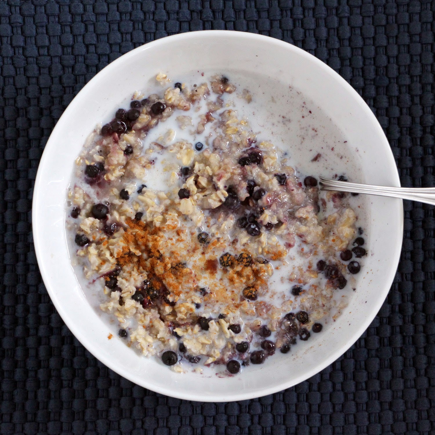 Five minute Fancy Blueberry Vanilla Oatmeal — Recipe Fiction