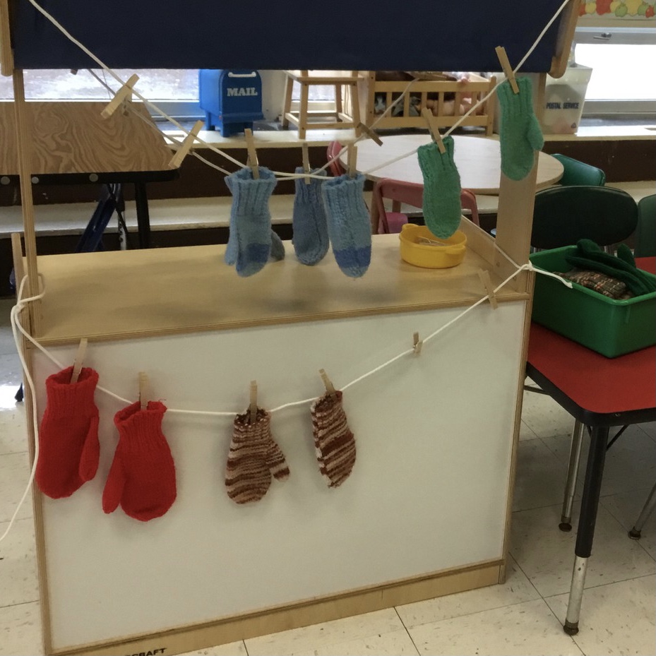 Make Early Learning Fun!: Mitten Matching Time!