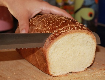 How to Slice a Bread | Baking YummiesBakingyummies - Recipes and ...