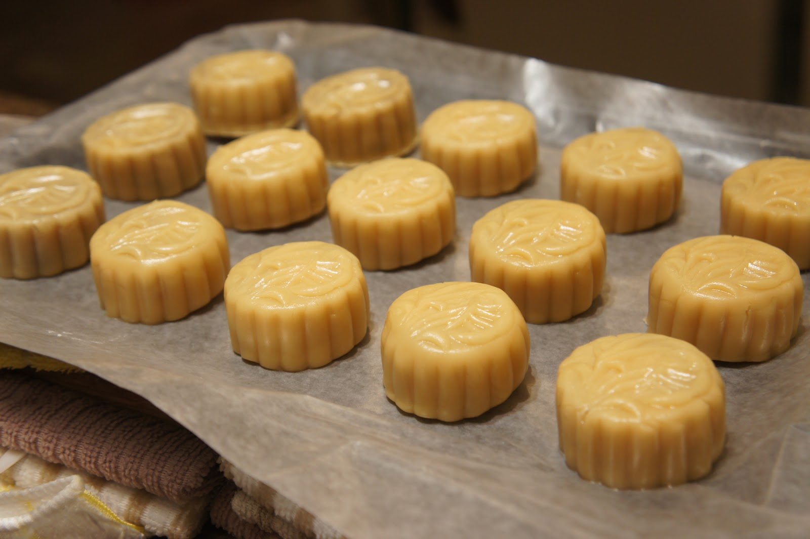 Say My Kitchen: Homemade Traditional Mooncakes 传統莲蓉月饼