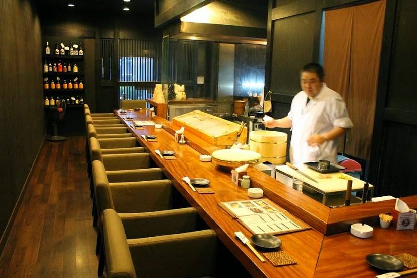 Khám Phá nhà hàng Nhật Bản truyền thống Hachi ju Hachi