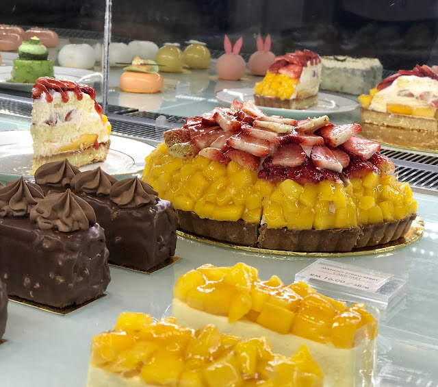 Mable Maeve - Food, Travel, Makeover & Sensitive Skin Care - Beauty