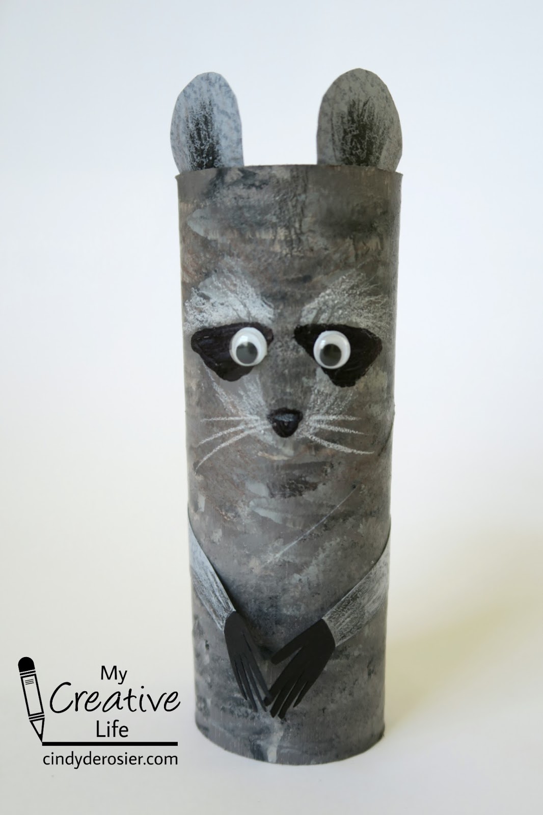 Cindy deRosier: My Creative Life: "The Kissing Hand" Cardboard Tube Raccoon