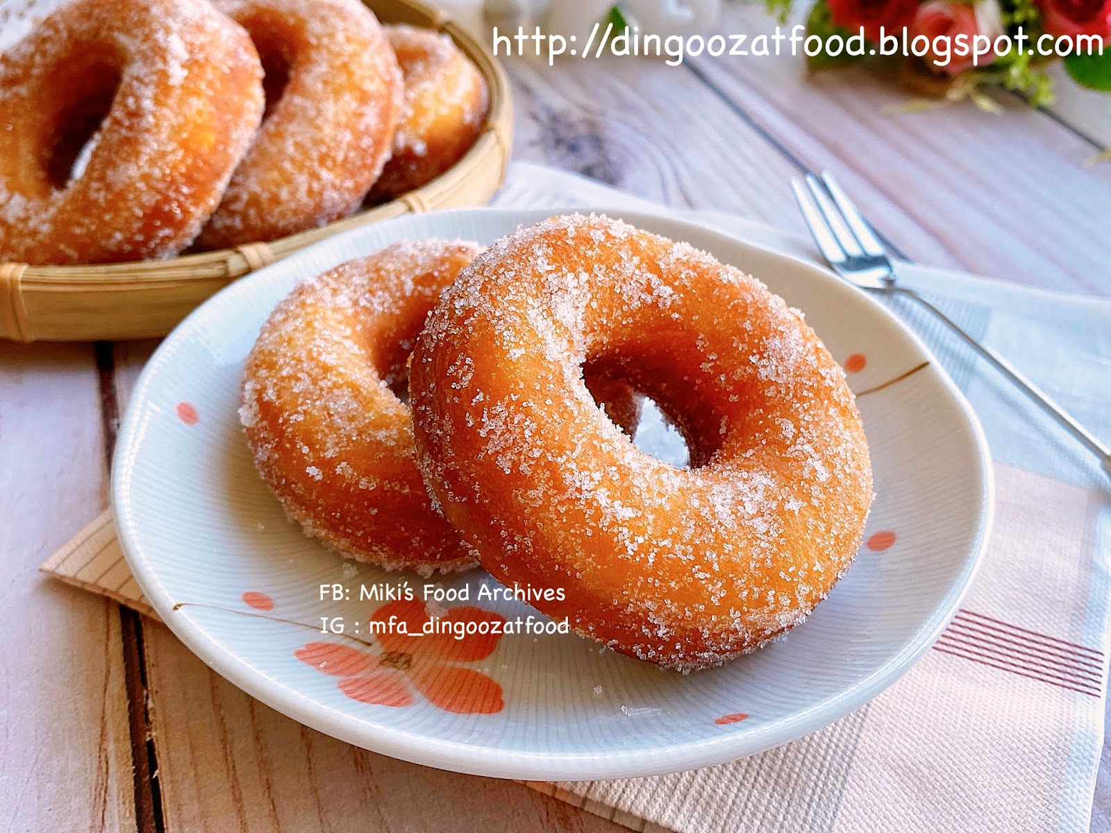 Miki's Food Archives : Basic Doughnut Recipe (Sugar Donuts) 古早味甜甜圈