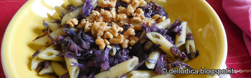 PASTA ALLA VERZA VIOLA