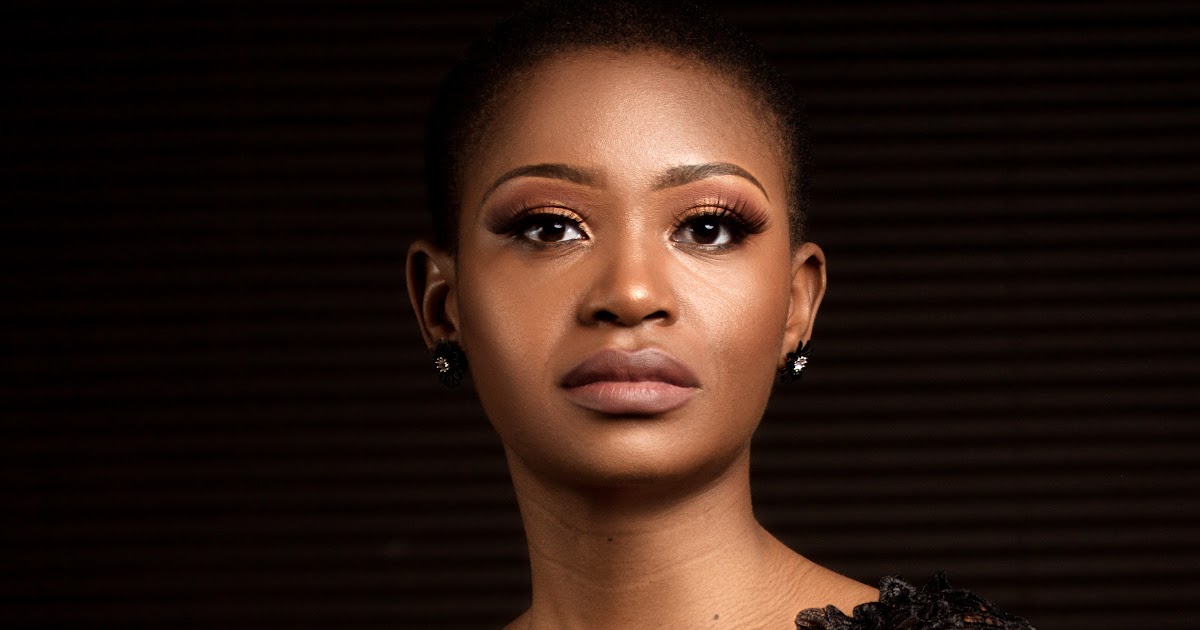 CALF MAGAZINE: CALF MAGAZINE: INTRODUCING BUSISIWE NKHWASHU-LEBURU