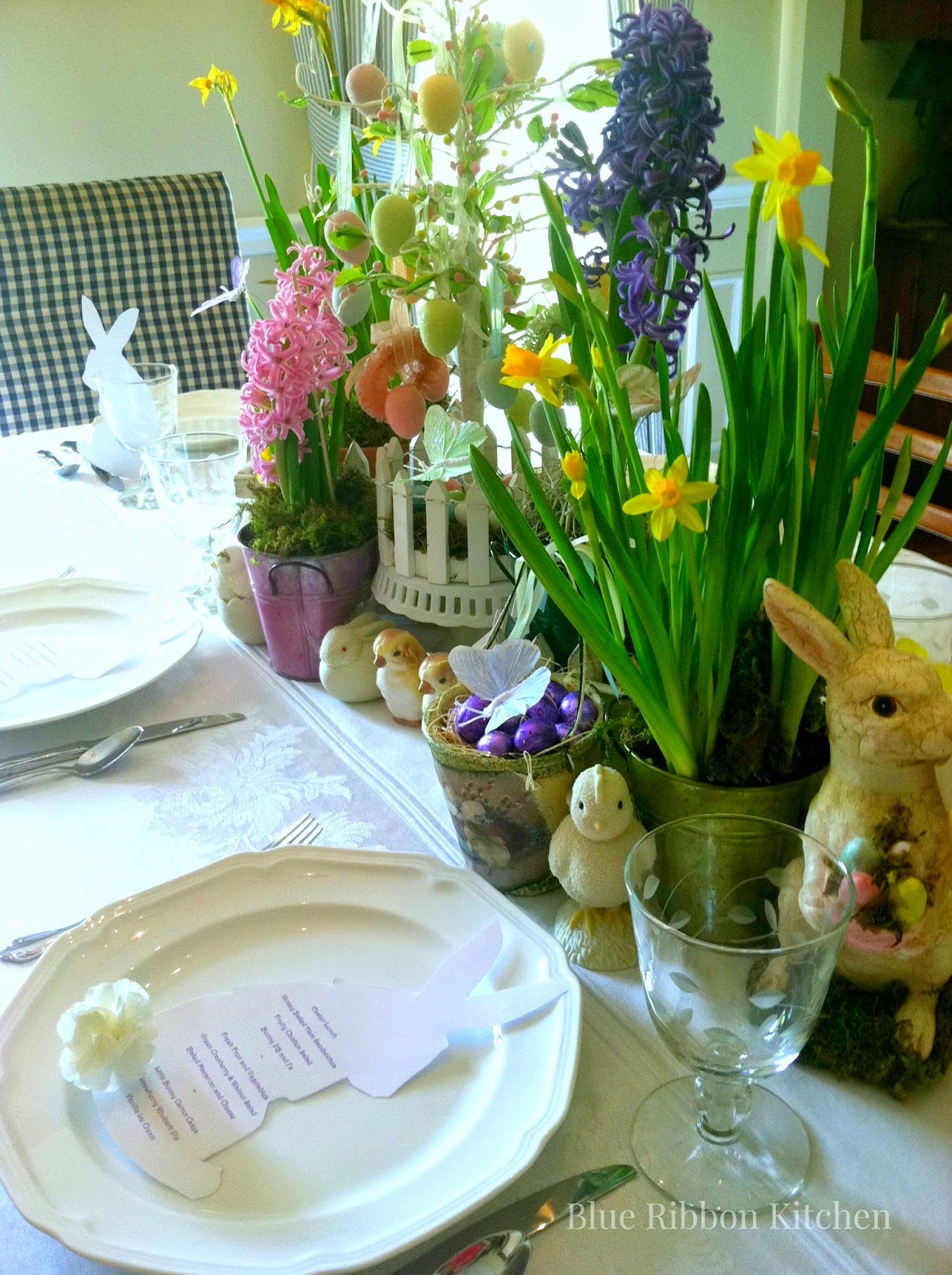 Blue Ribbon Kitchen: 10 Best Easter Table Tips