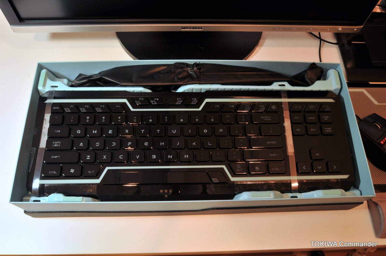 Razer TRON Legacy Gaming Keyboard #1 Unpack