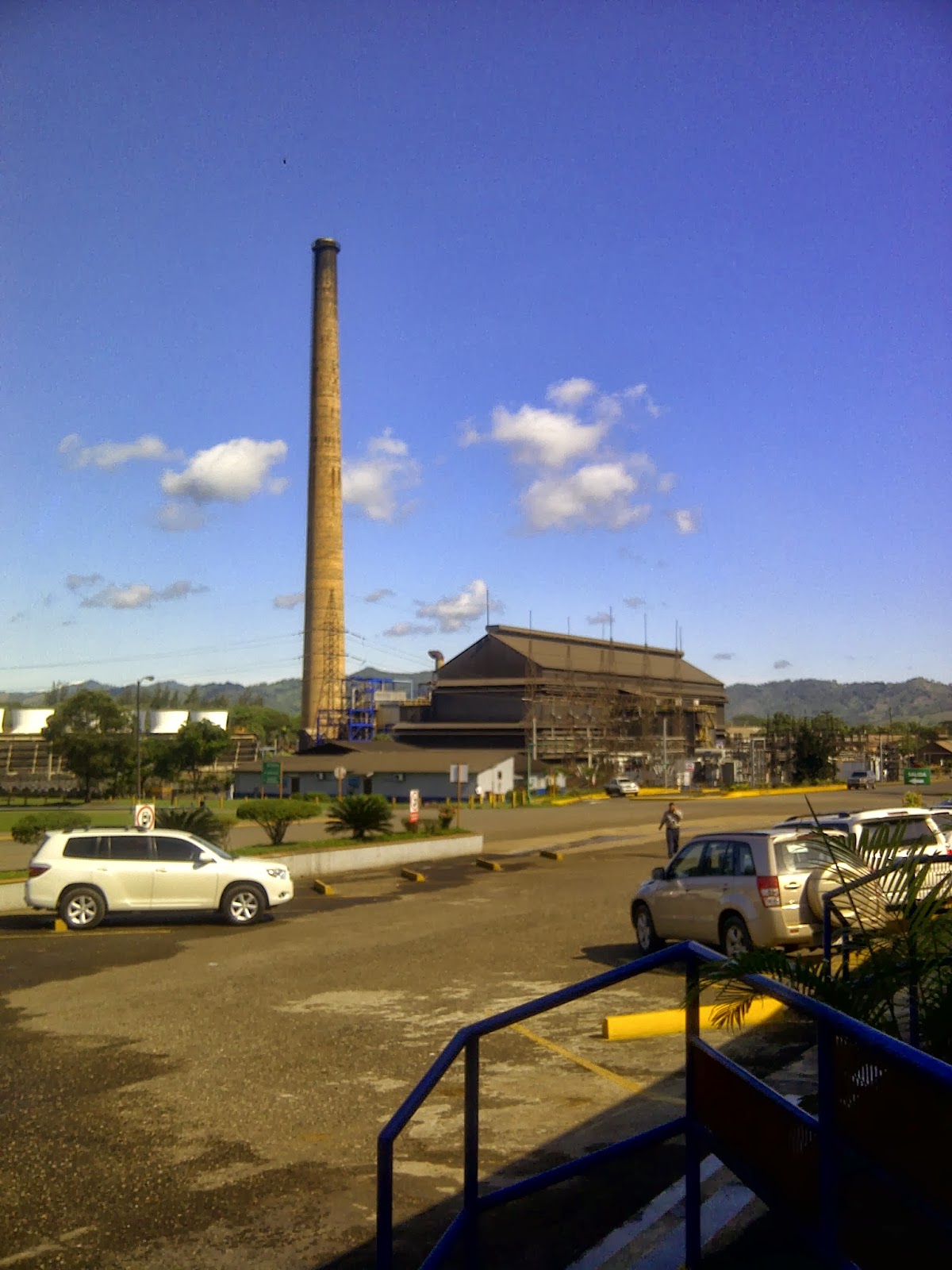 La empresa minera Falconbridge Dominicana lamenta atropello a sus empleados