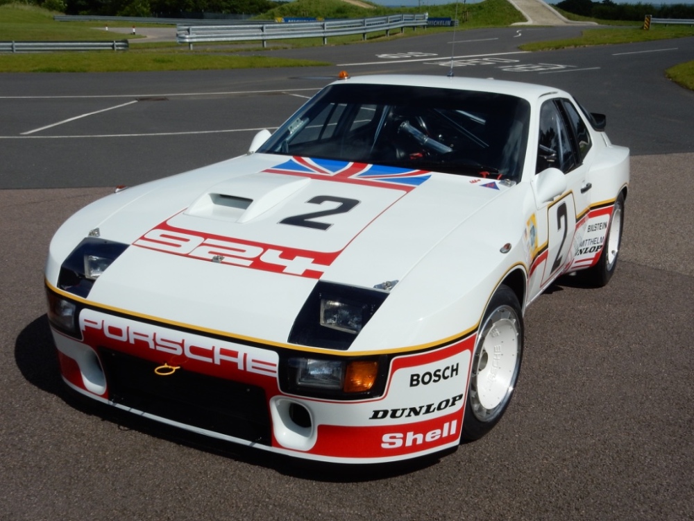 ZONA RÁPIDA: PORSCHE 924/944 GTP