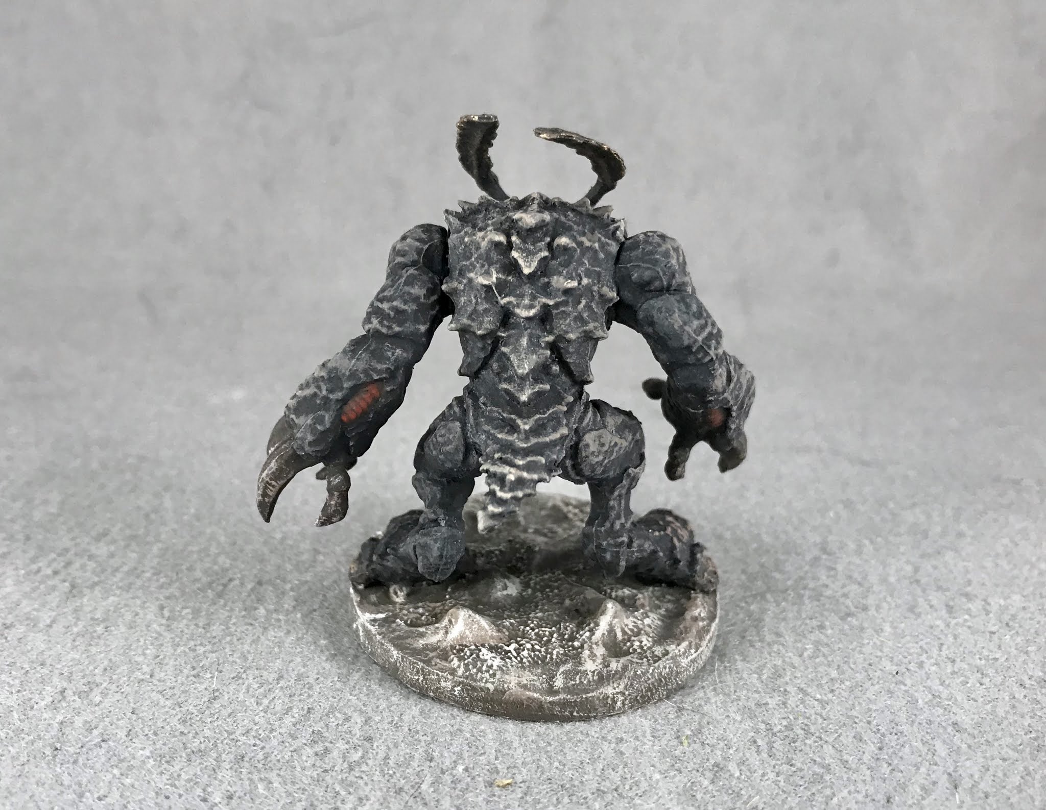 All Bones About It: Burrowing Behemoth: Bones 4 Darkreach Figure