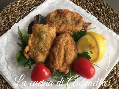 LA CUCINA DI ANTONELLA: Sardele impanae ossia Sarde impanate