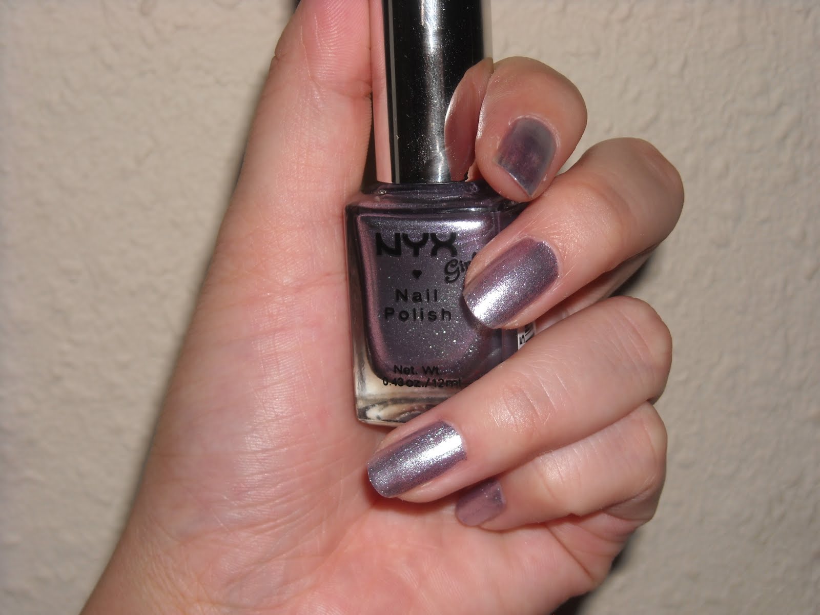 KoressaMarie: NYX #145 Moonwalk Mit P2 Crackle Topcoat