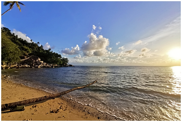 SUPERMENG MALAYA: Seaside Beach at SUNSET