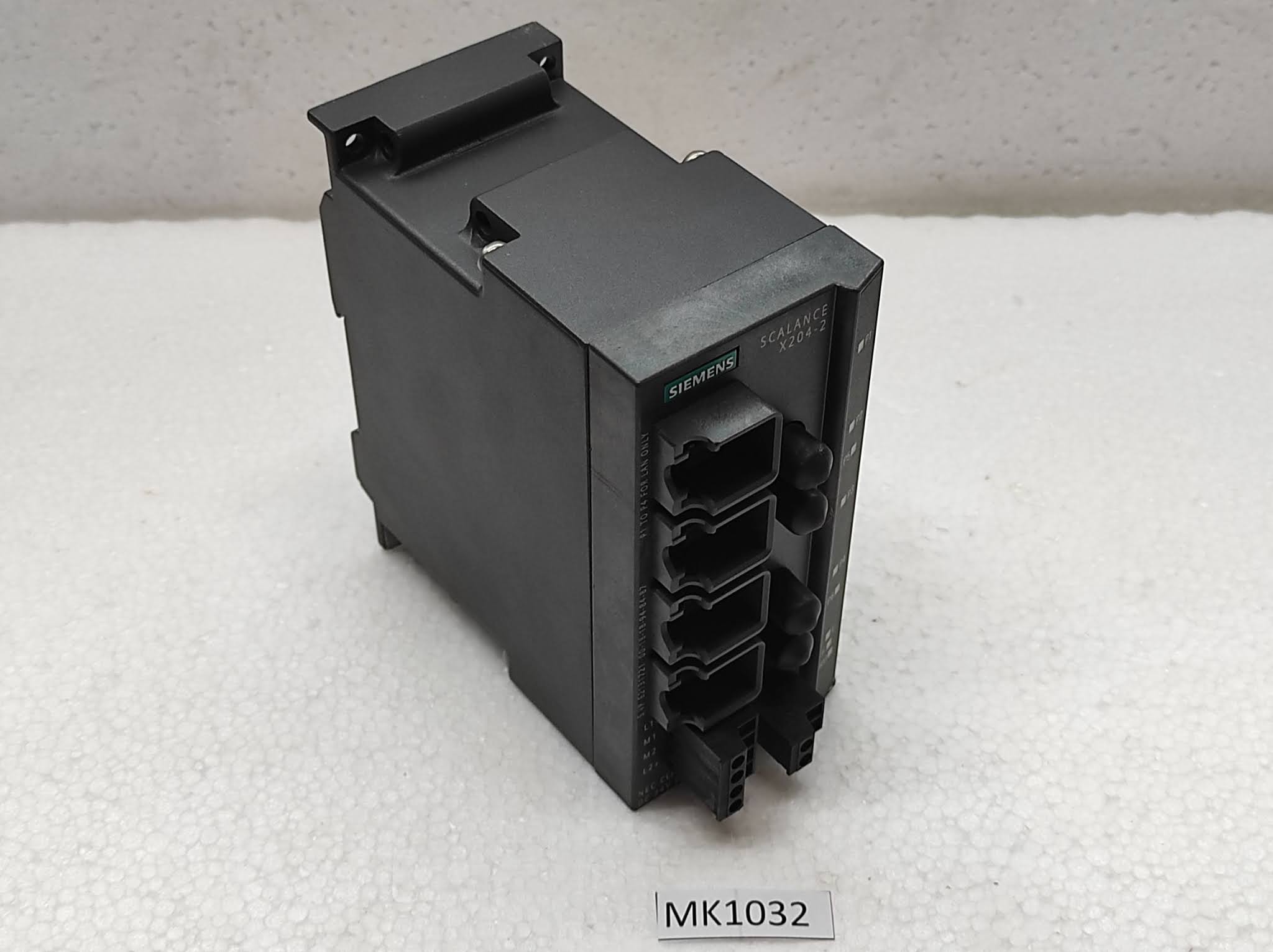 SIEMENS SCALANCE X204-2 6GK5204-2BB10-2AA3 SIMATIC NET INDUSTRIAL ...
