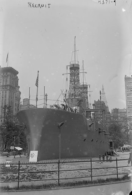 Roads to the Great War: The USS Recruit